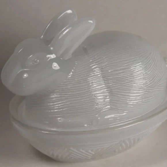 Vintage Glass Rabbit
